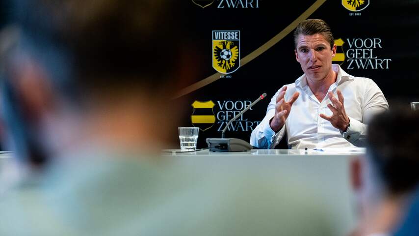 Vitesse-eigenaar spreekt eindelijk met pers: 'Deze club is een ...