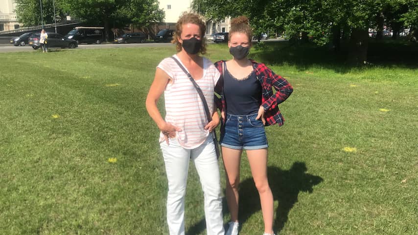 Witte mensen leggen uit waarom ook zij volop meeprotesteren tegen ...