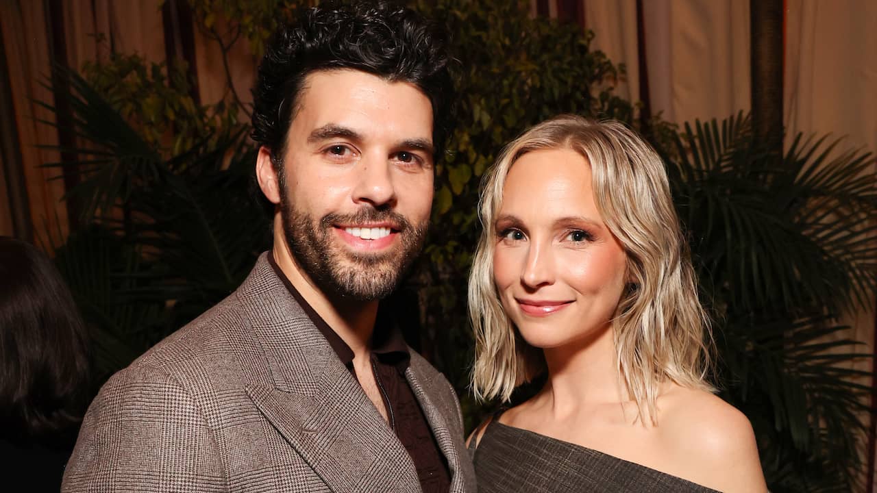 Vampire Diaries-actrice Candice King en Originals-acteur Steven Krueger ...