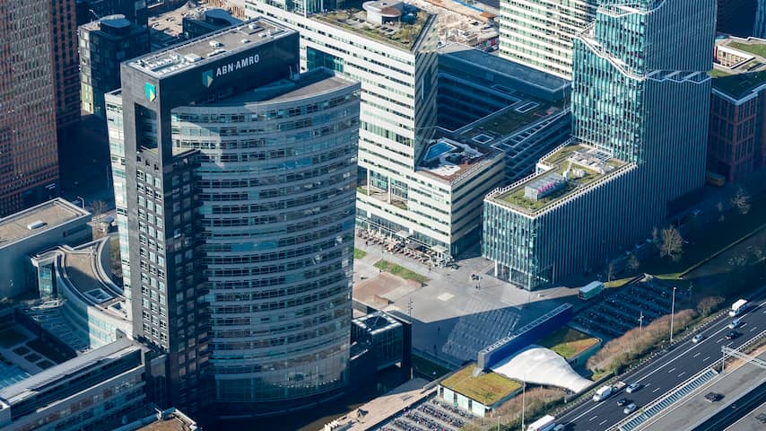 Chronologie ABN Amro: Van staatsbank tot afgeslankt beursconcern ...
