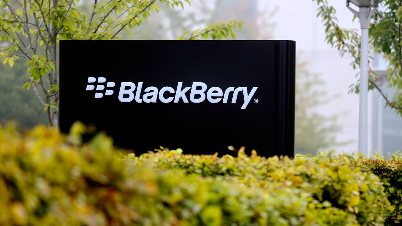 Oprichters gaan mogelijk een bod doen op Blackberry | Internet | NU.nl