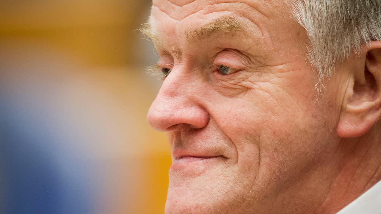 Van de Camp wil marine naar Lampedusa sturen | Politiek | NU.nl