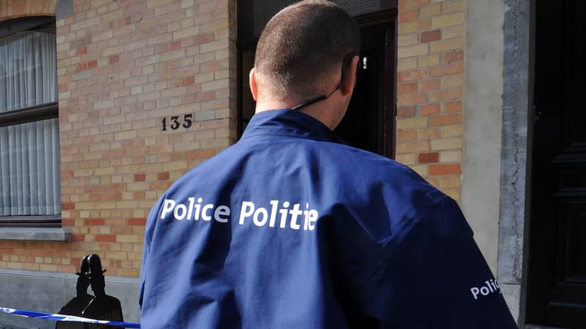 Migranten in kooi in vrachtwagen gepropt | Algemeen | NU.nl