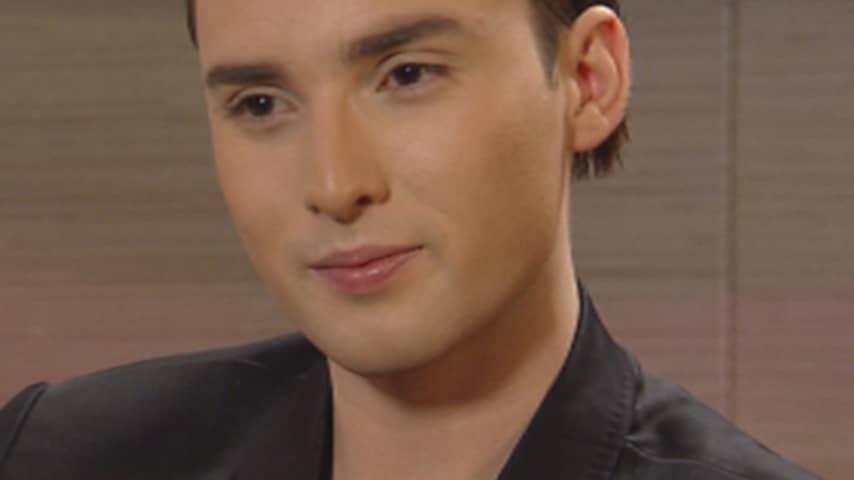 Onno Hoes en jonge man 'meer dan vrienden' | Overig | NU.nl