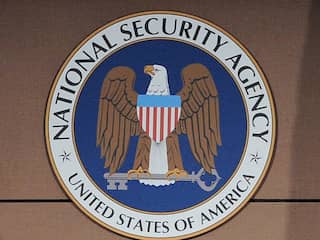 'Merkel krijgt geen inzage in NSA-dossier' | Tech | NU.nl