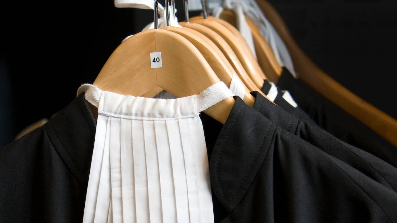 Advocaat David Moszkowicz uit ambt gezet | Algemeen | NU.nl