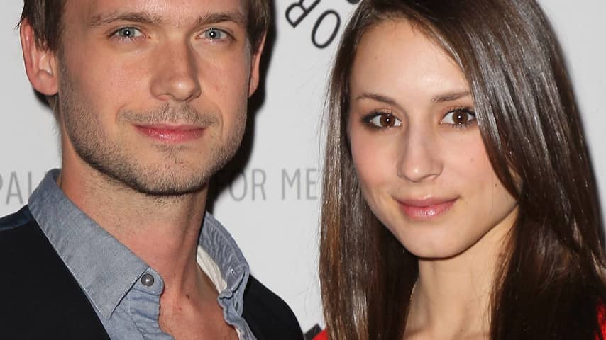 Suits-acteur Patrick J. Adams getrouwd met actrice Troian Bellisario ...