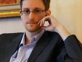 Paus en Snowden maken kans op Nobelprijs voor Vrede | Algemeen | NU.nl