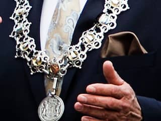 Hans Hofte nog in race voor burgemeester van 'zijn' Enschede | Twente ...