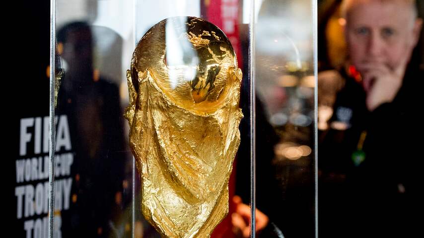 Foto-overzicht: WK-trofee in Nederland | Sport | NU.nl