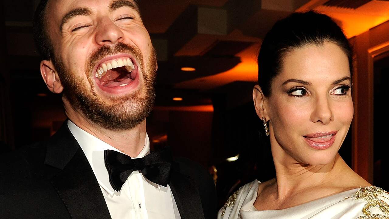 'Chris Evans en Sandra Bullock zijn verliefd' | Achterklap | NU.nl
