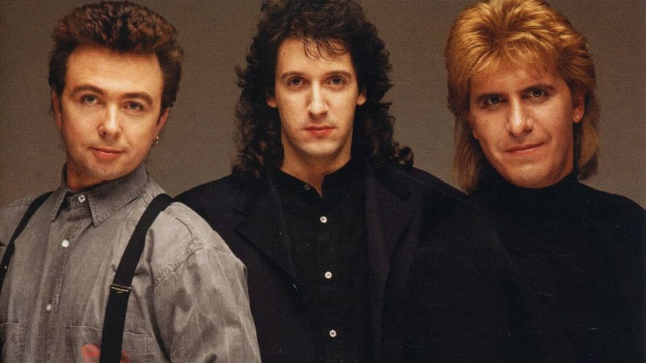 Gitarist John Spinks (60) van The Outfield overleden | Media, Cultuur ...