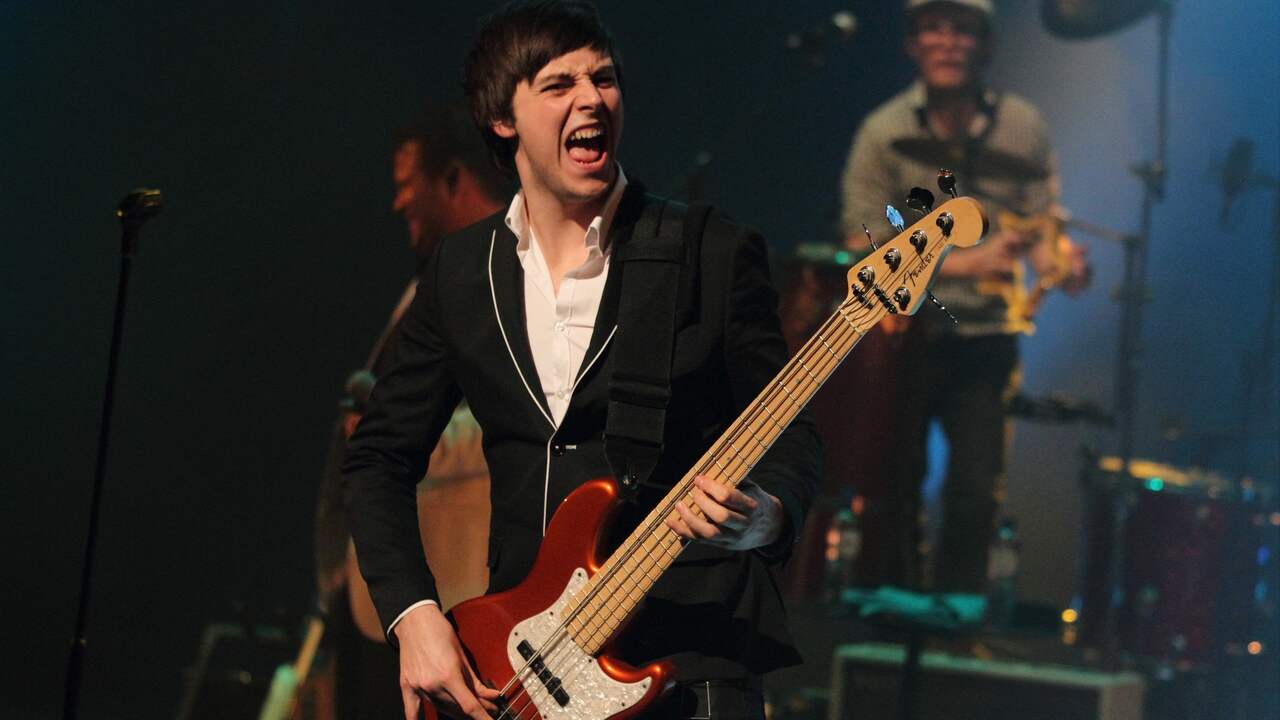 Bassist Michael Davis (68) overleden | Muziek | NU.nl