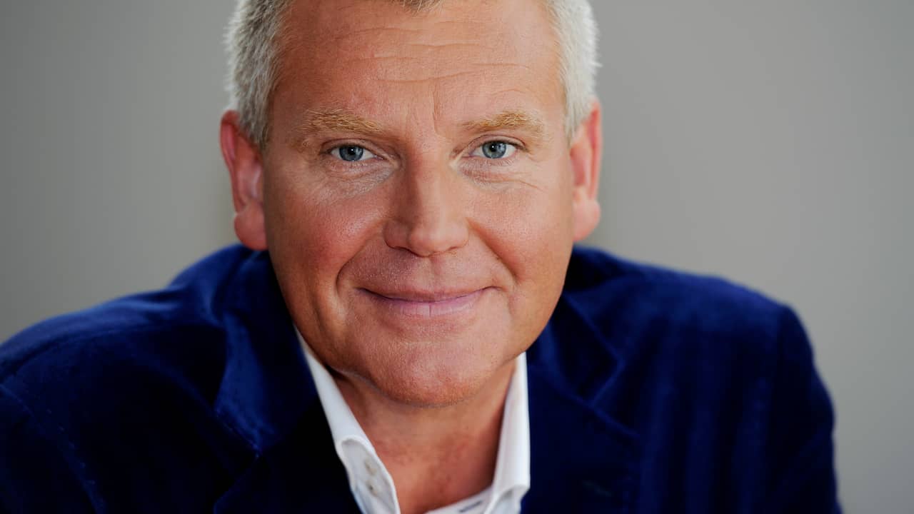 Sybrand Niessen neemt zo min mogelijk risico's op vakantie | Achterklap ...