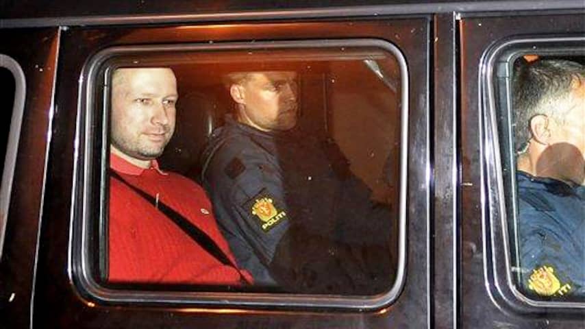 Eenzame opsluiting Breivik opgeheven | Algemeen | NU.nl