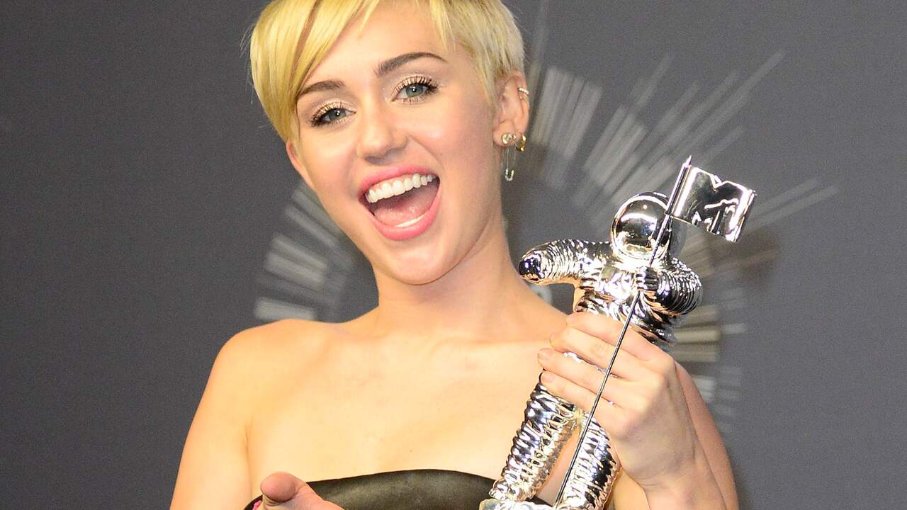 Video of the Year award voor Miley Cyrus bij VMA's | Media en Cultuur ...