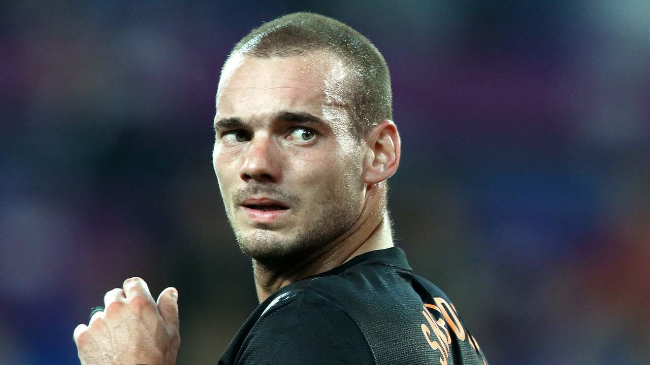 Sneijder ergert zich aan 'lek in de groep' | Sport | NU.nl