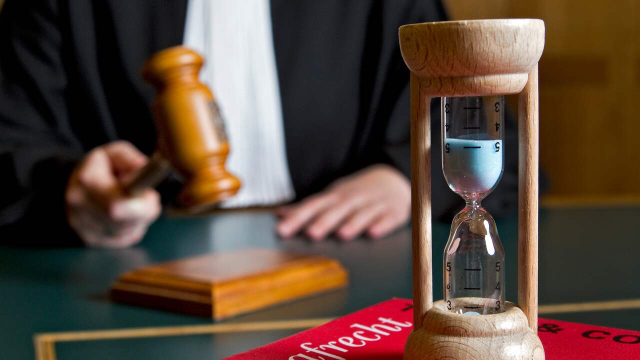 Zware tenlastelegging tegen Twentse neuroloog | Binnenland | NU.nl