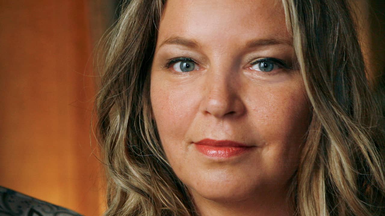 Boek Esther Verhoef bekroond als beste thriller 2014 | Overig | NU.nl