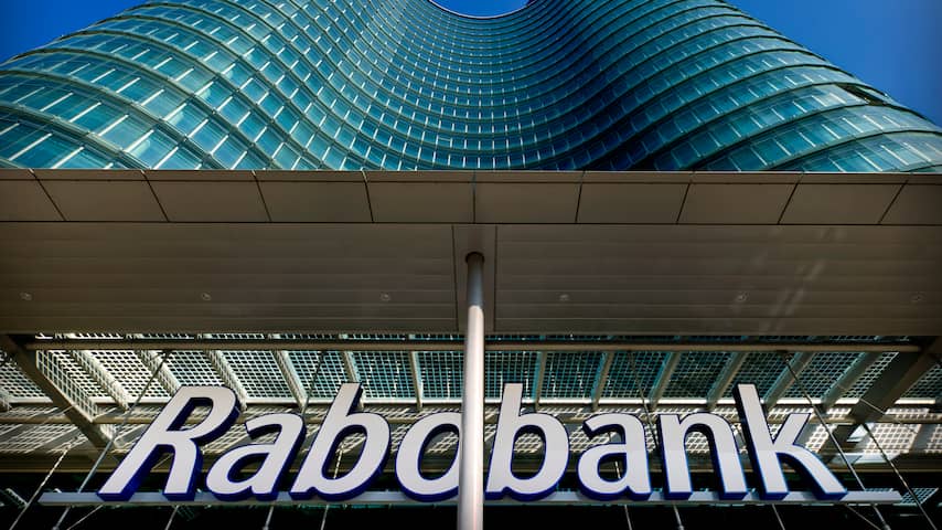 Rabobank schrapt duizend tot tweeduizend banen extra | Algemeen | NU.nl
