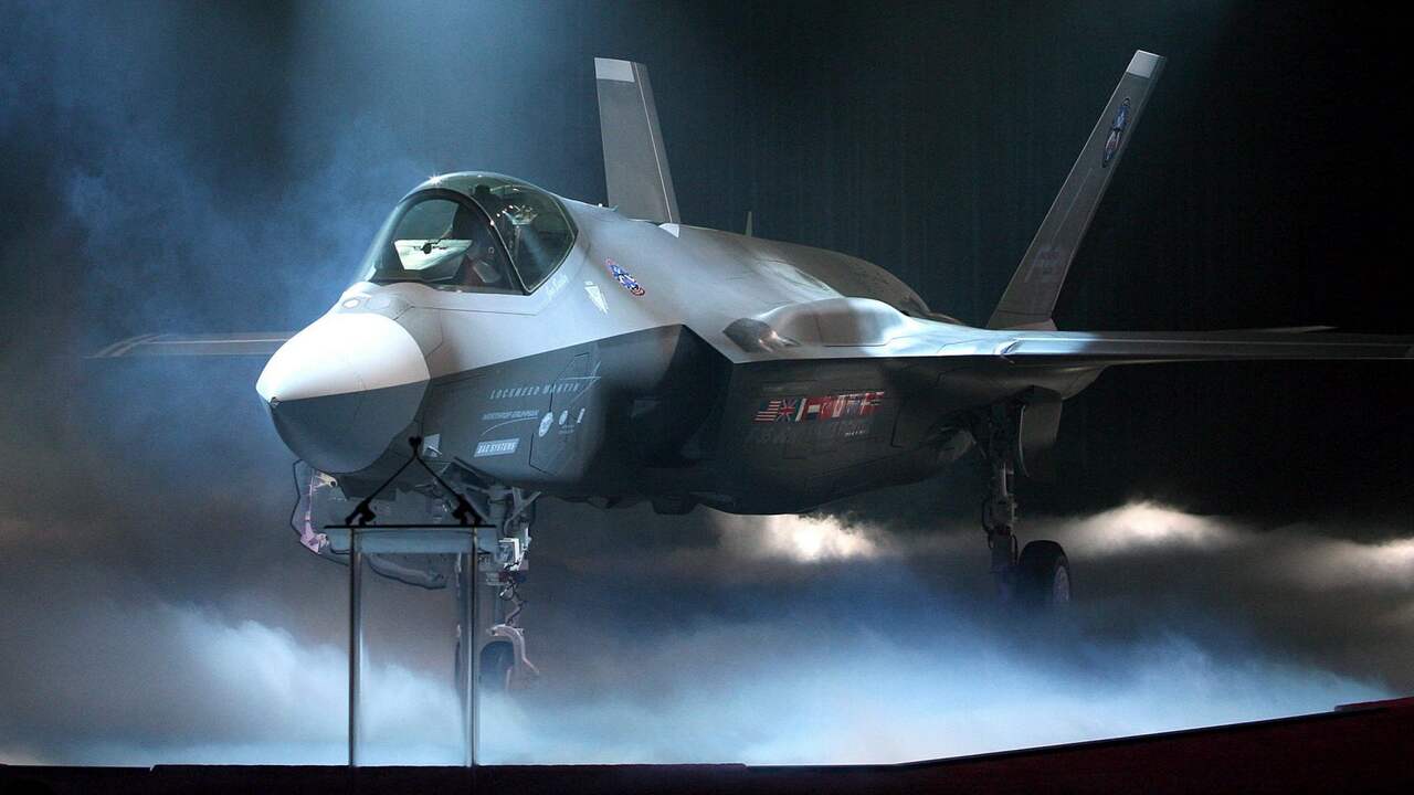 Variant JSF aan de grond na defect | Algemeen | NU.nl