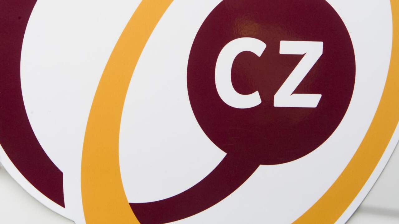 CZ vindt medische hulpmiddelen te duur | Economie | NU.nl