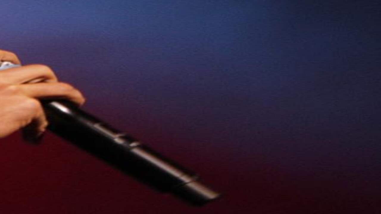 Rapper Sef debuteert met liveshow op 22Fest | Festivals | NU.nl