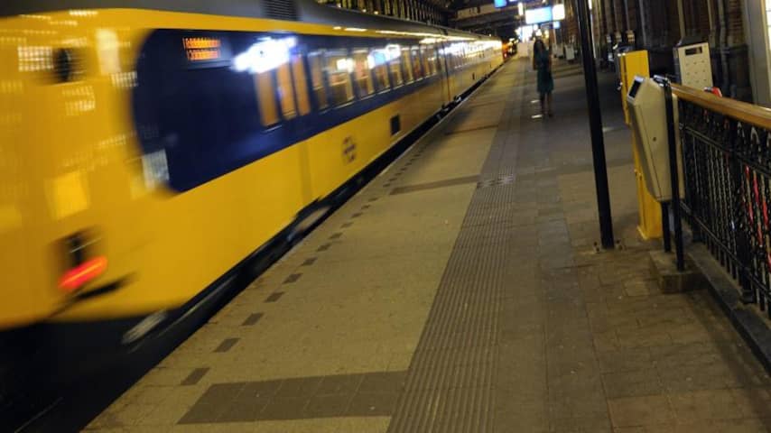 'Afschaffing ov-kaart zorgt voor problemen op spoor' | Algemeen | NU.nl