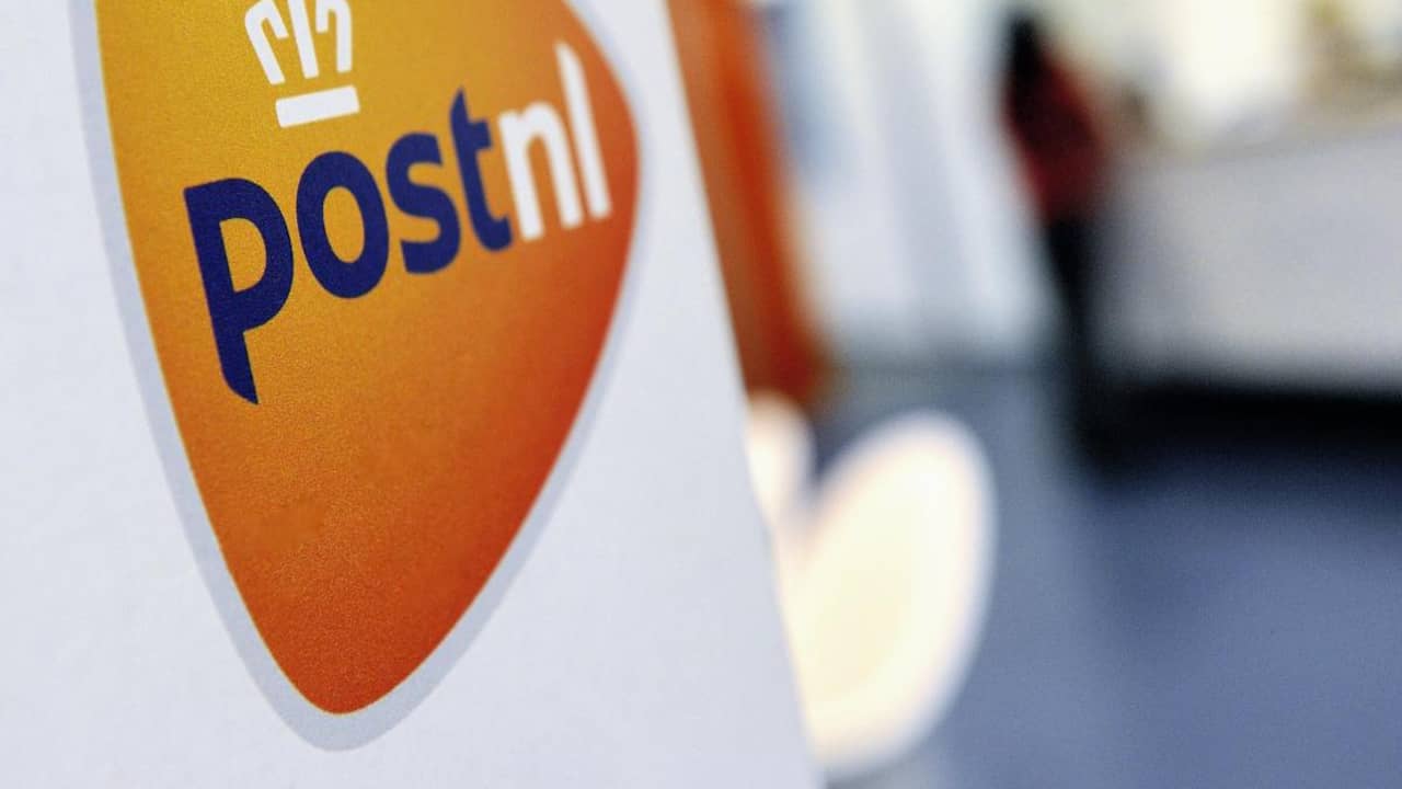 PostNL installeert pakketautomaten | Beurs | NU.nl