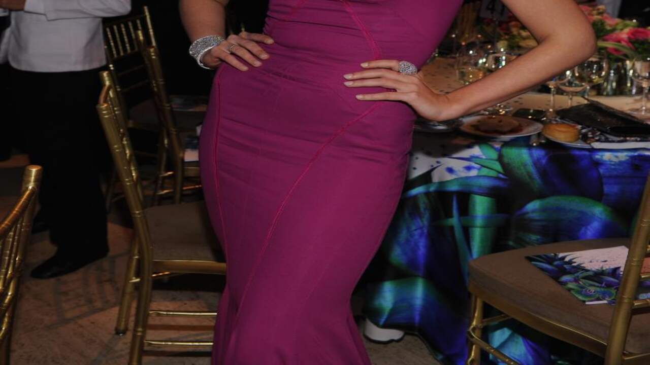 Crystal Renn in nieuwe campagne Agent Provocateur | Lifestyle | NU.nl