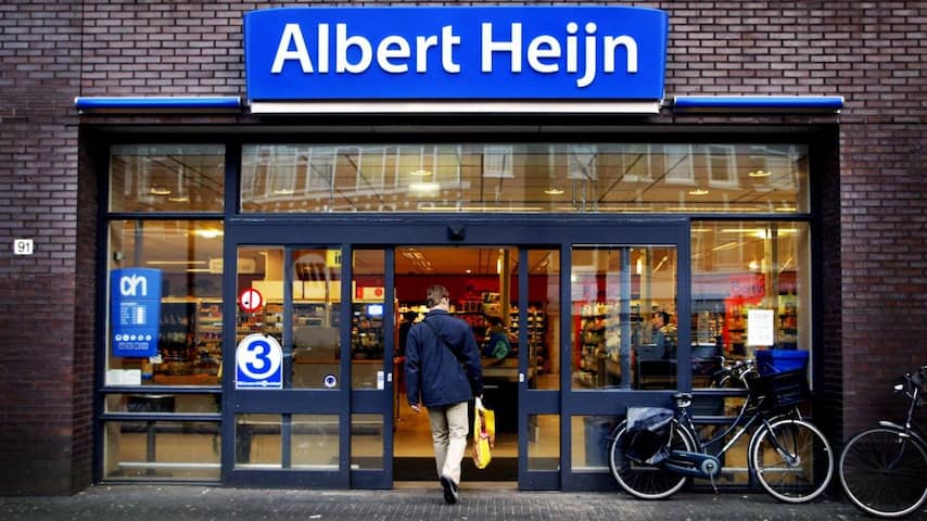 AH-medewerkers voeren actie in Amsterdam | Economie | NU.nl