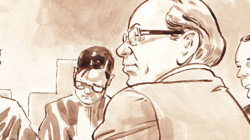 Ex-ambtenaar krijgt 12 jaar cel voor spionage | Algemeen | NU.nl