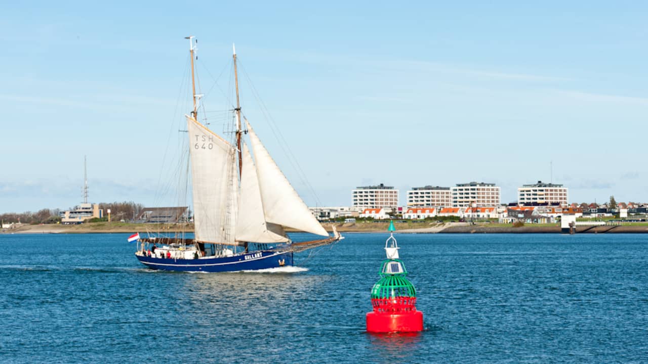 Zeiljacht gezonken op IJsselmeer | Binnenland | NU.nl