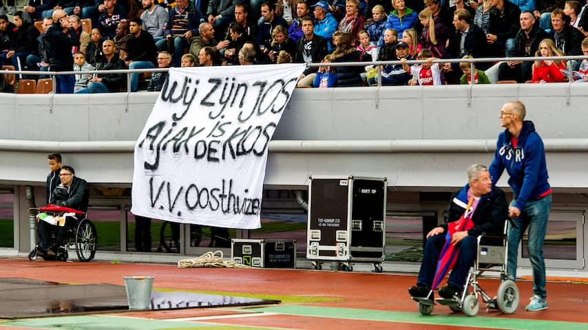 Ajax wint en scoort negen keer tegen JOS Watergraafsmeer | Amsterdam ...