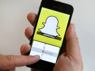Snapchat laat gebruikers met één hand zoomen | Apps | NU.nl