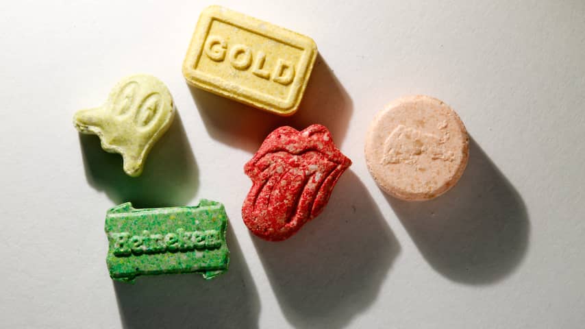 Hoogleraar stelt dat gevaren xtc relatief kleiner zijn dan andere drugs ...