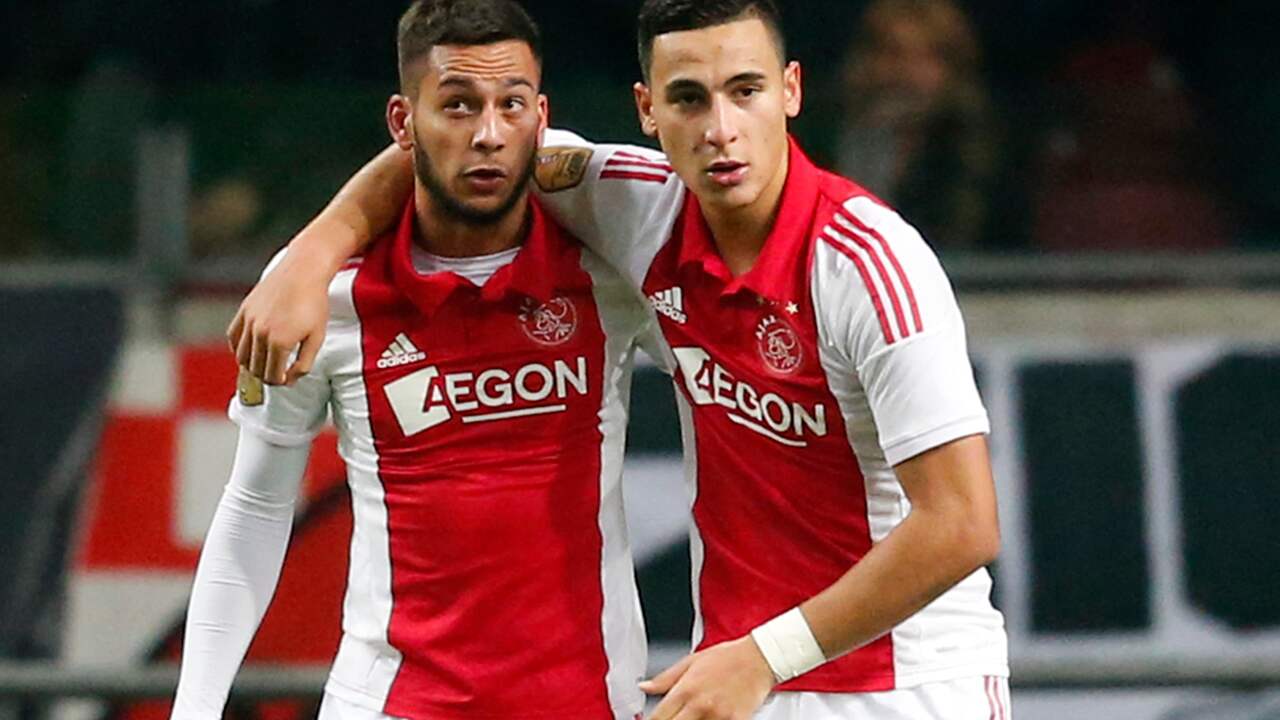 Ajax boekt moeizame zege op tien man sc Heerenveen | Sport | NU.nl