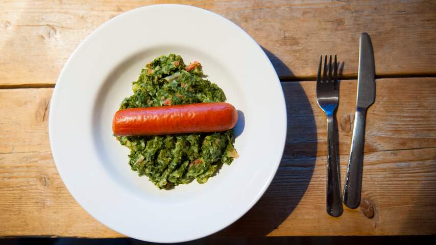 'Aardappels, groente en vlees favoriet gerecht onder Nederlanders ...