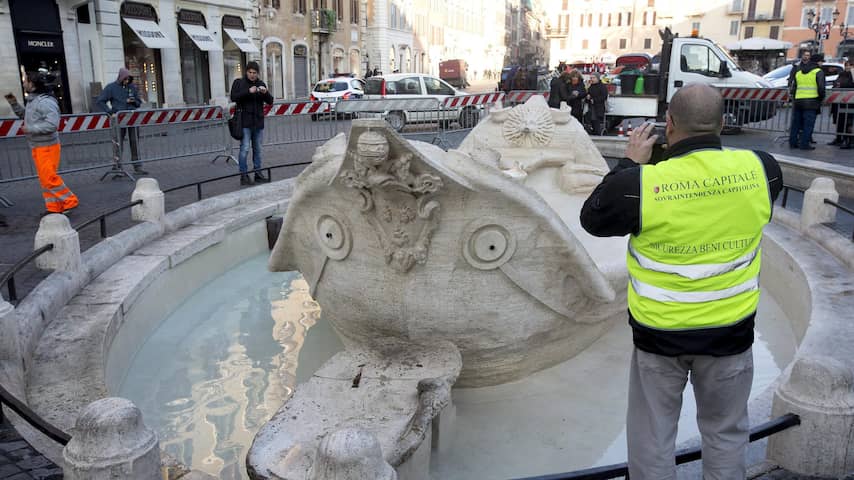 Feyenoord legt eerste stadionverboden op wegens rellen Rome ...