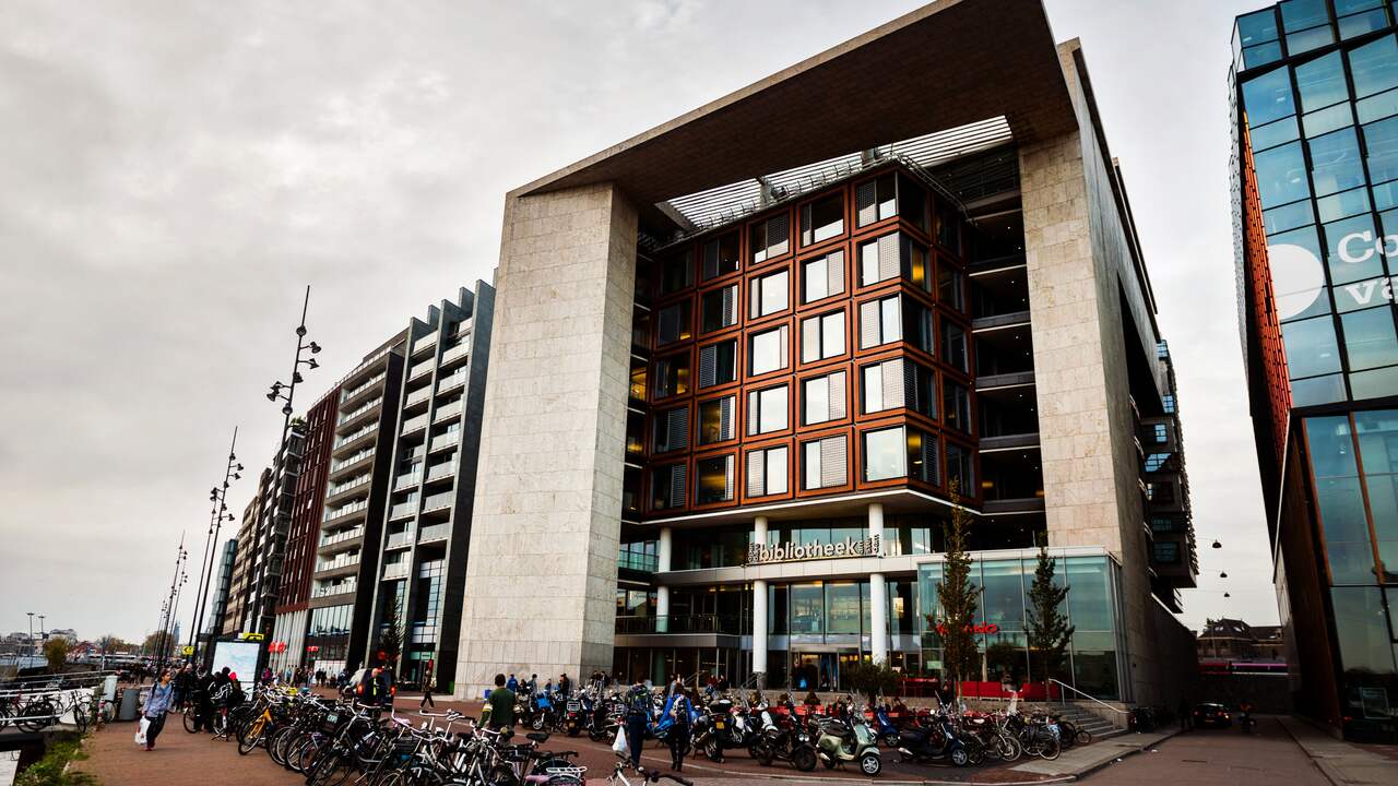 De OBA bij het Centraal Station gaat verbouwen | Amsterdam | NU.nl