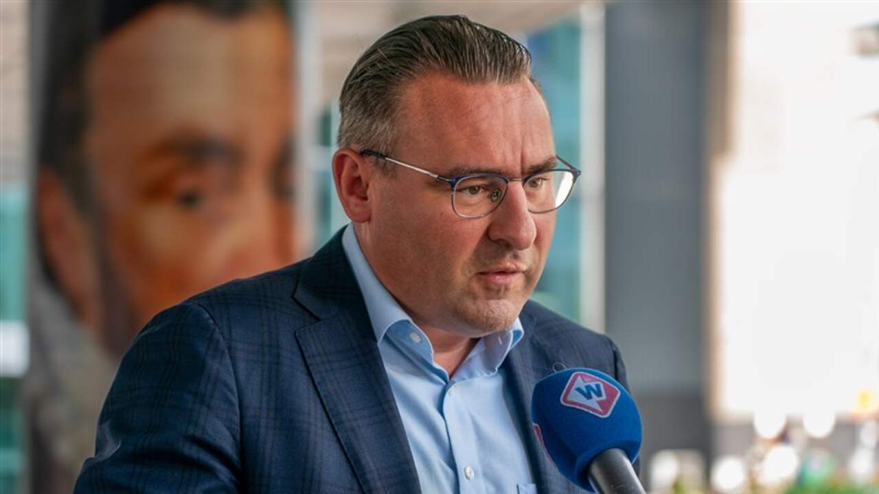 Na vijf jaar procederen hoort Richard de Mos uitspraak in zaak over omkoping | Politiek | NU.nl