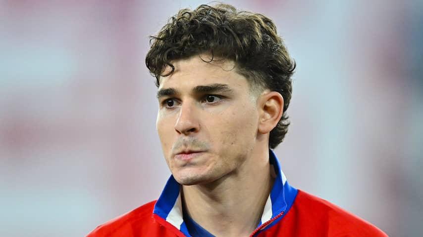 Real-voorzitter Pérez lost belofte in met bod van 150 miljoen op ...