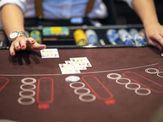 Sinds online gokken legaal werd, kwamen 'onnodig veel' mensen in de ...