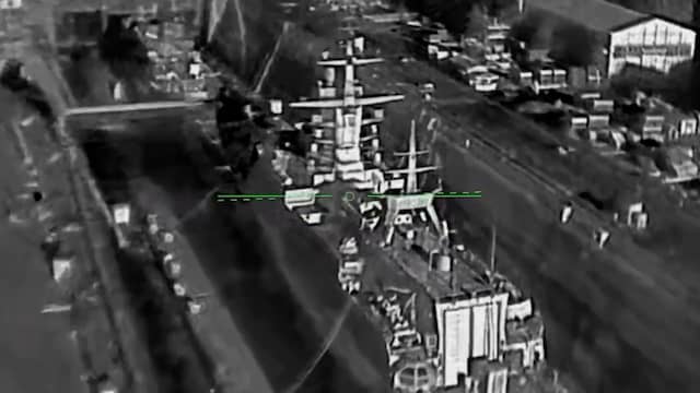 Oekraïne deelt beelden van droneaanval op oorlogschip in Sint ...
