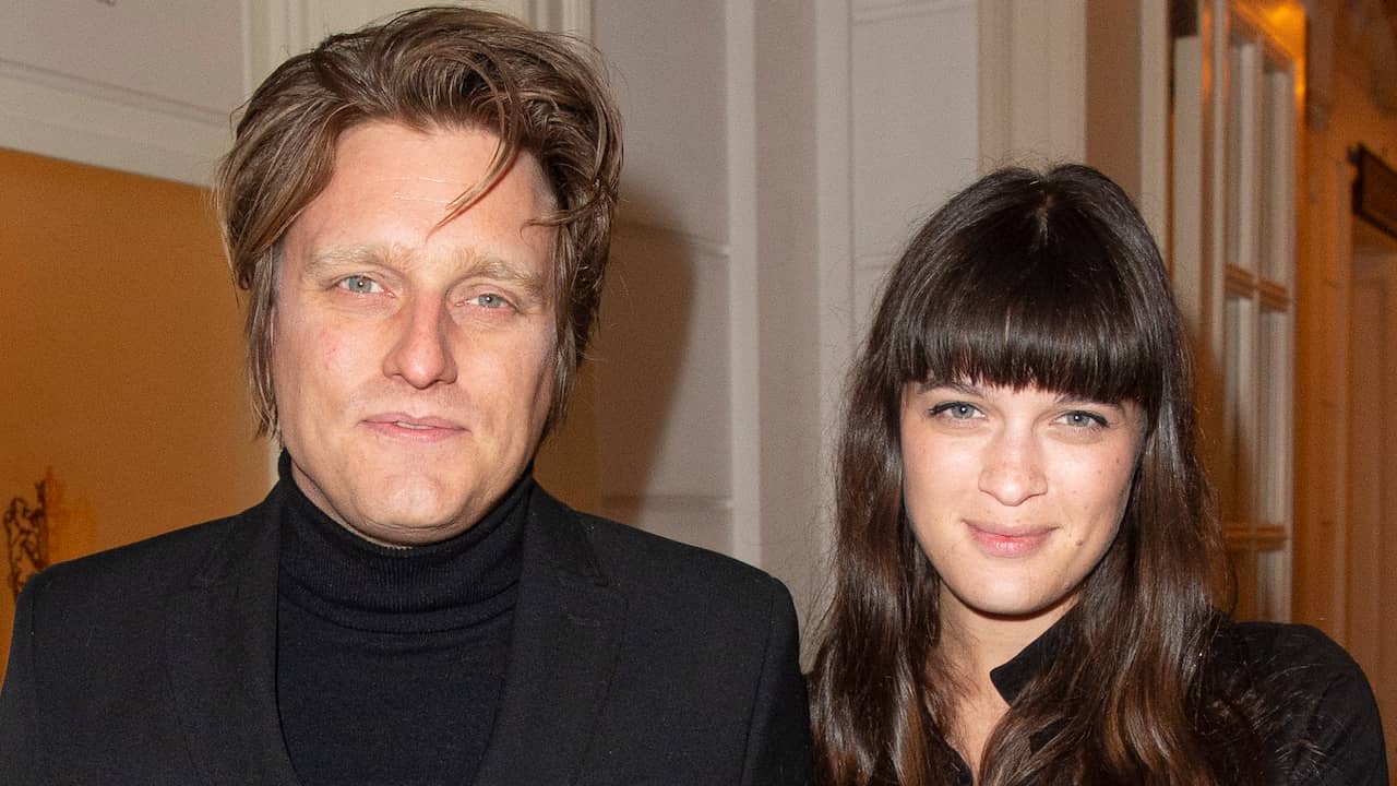 Dochter Bella Hay en Spike te vroeg geboren, gezin verblijft nog in ...