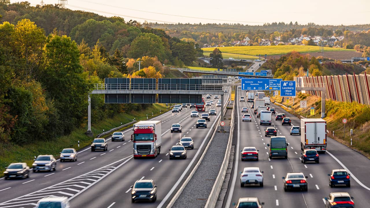 Oude Duitse infrastructuur heeft volgens econoom honderden miljarden ...