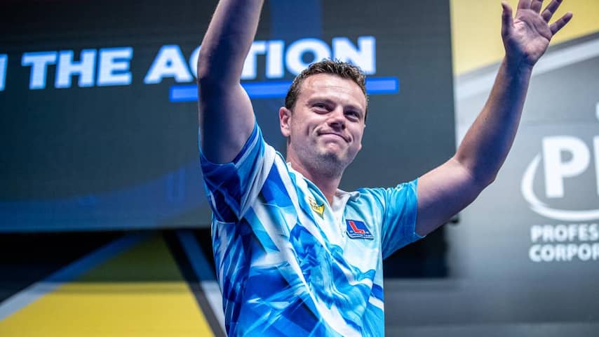 Jeffrey de Graaf als Zweed op WK darts: 'Die vlag brengt geluk' | Darts ...