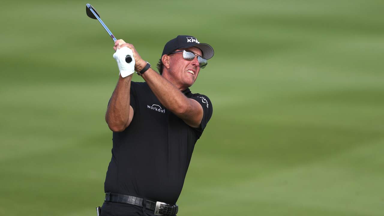 Rentree veelbesproken Mickelson op PGA Championship, ook Woods present ...