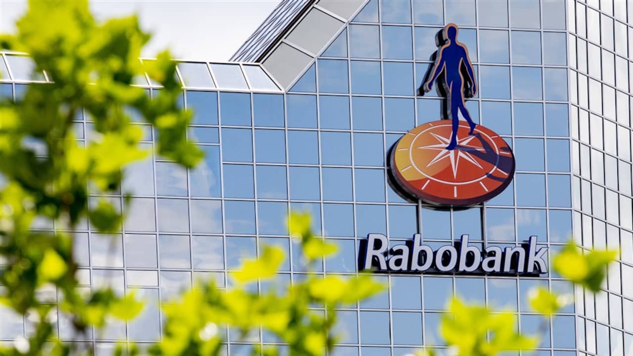 Rabobank gaat negatieve rente rekenen voor klanten met meer dan 2,5 ton ...
