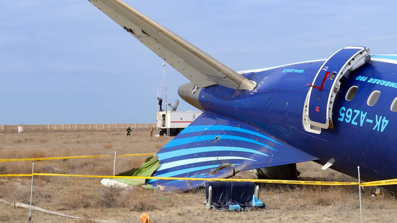President Azerbeidzjan zegt dat gecrasht vliegtuig is beschoten vanaf ...